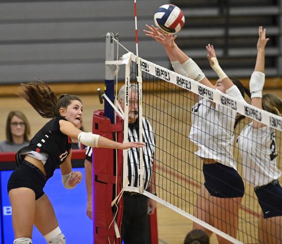 Hempfield vs. Penn Manor - L-L League girls volleyball [photos] | Girls ...