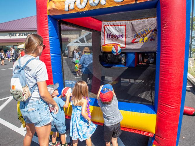 WJTL honors 10-year anniversary with Kids Cookie Break Fest [photos ...