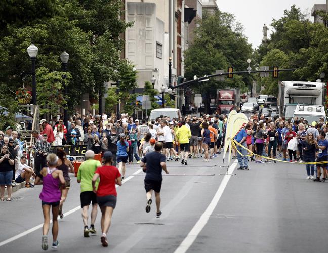 Photos: Red Rose Run | | lancasteronline.com