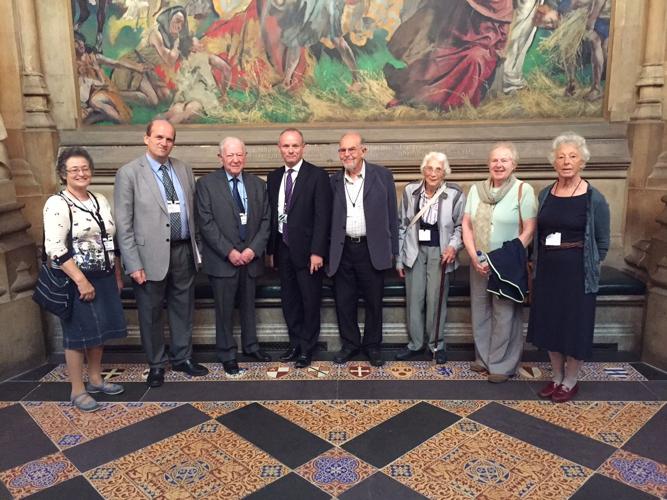 A London synagogue refugee program spans borders and history | Faith ...