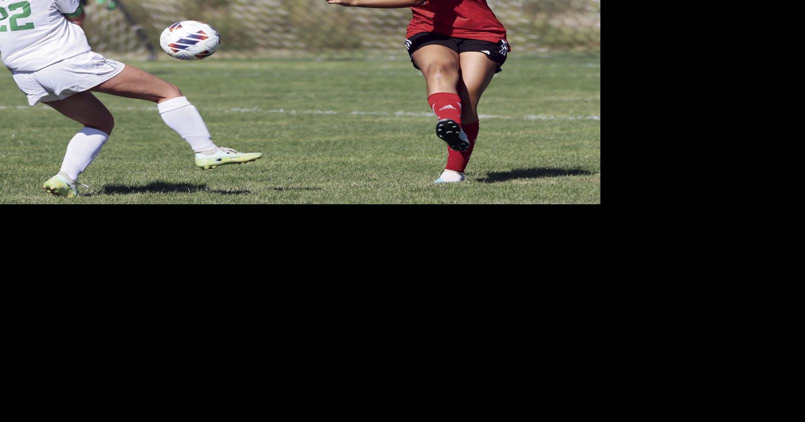 Robertson girls soccer off to solid start | Schools | lasvegasoptic.com