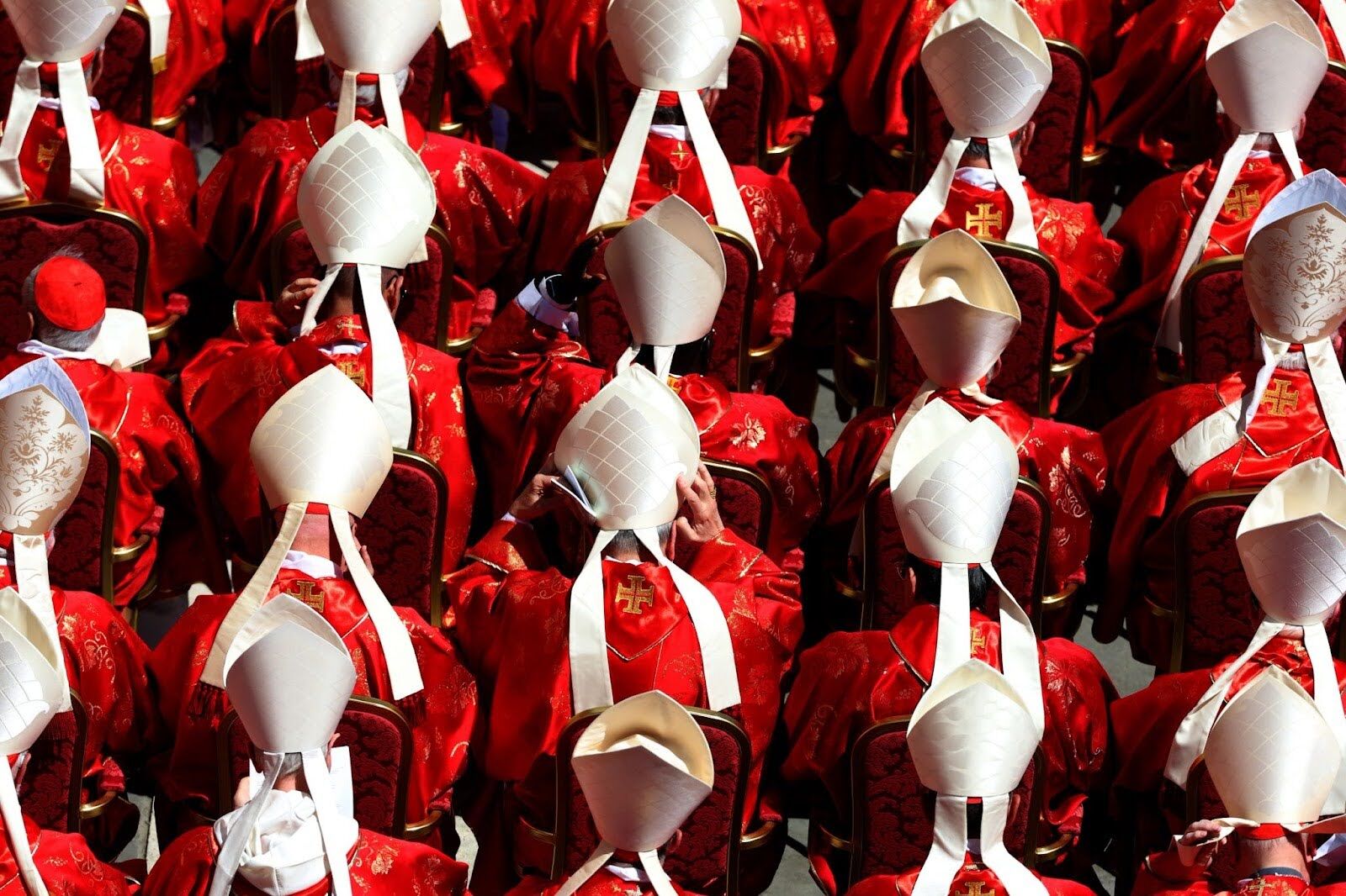 Next Pope Updated Odds and Longshots With Conclave Underway ...