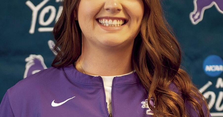 NMHU promotes Forshee to softball head coach | Sports | lasvegasoptic.com