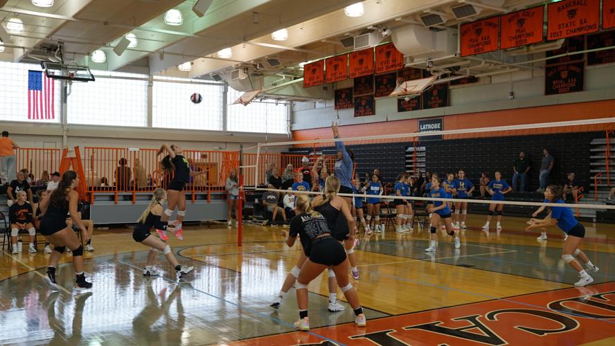 Derry Area and Greater Latrobe prepare for volleyball season with a ... Derry Area and Greater Latrobe prepare for volleyball season with a ...