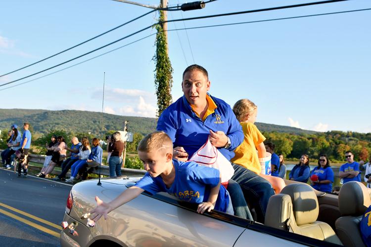 Derry Area gives royal treatment to Homecoming court | Local News ...