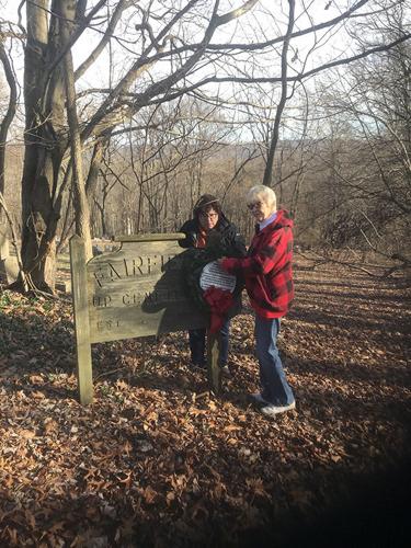 American Legion Auxiliary Unit 267 places wreaths for veterans ...