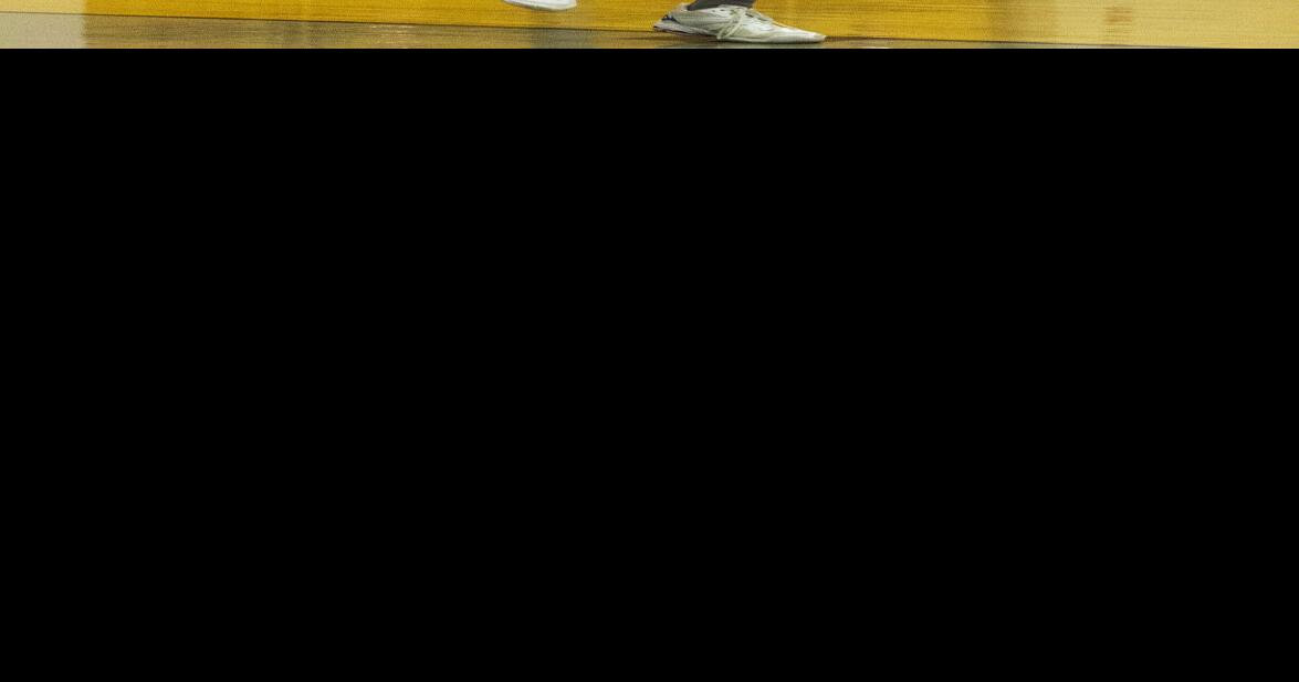 Latrobe boys volleyball wins rivalry game with Derry | Local Sports ...