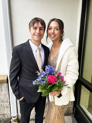 Mainline Area Proms 2024 | Photo Galleries | latrobebulletinnews.com