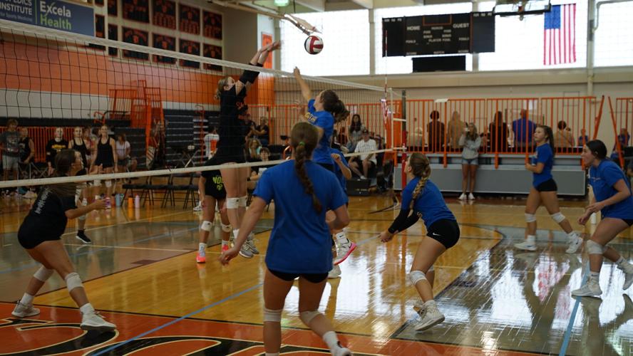 Derry Area and Greater Latrobe prepare for volleyball season with a ... Derry Area and Greater Latrobe prepare for volleyball season with a ...