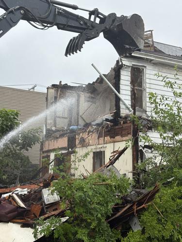 Paxton building is razed | Local News | latrobebulletinnews.com