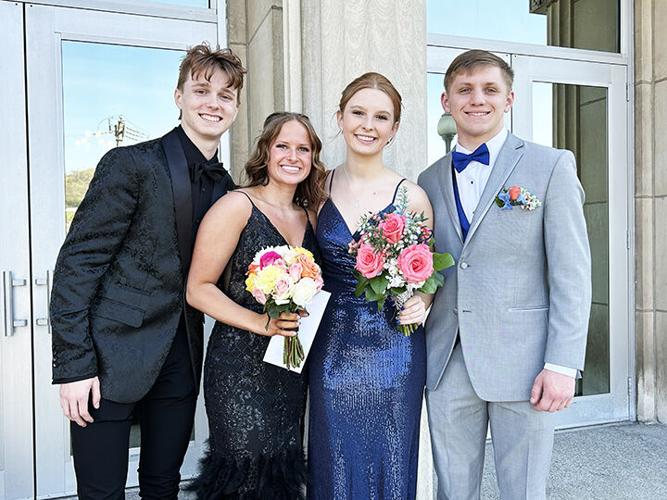 Mainline Area Proms 2024 | Photo Galleries | latrobebulletinnews.com