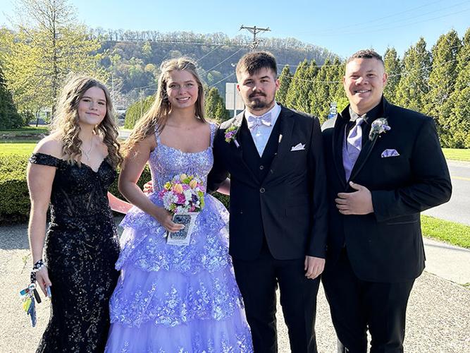 Mainline Area Proms 2024 | Photo Galleries | latrobebulletinnews.com