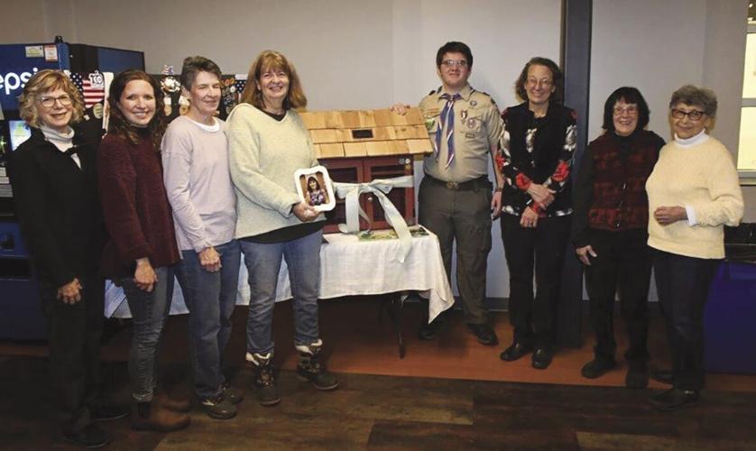 Scout builds three Little Free Libraries for Eagle project | Local News ...
