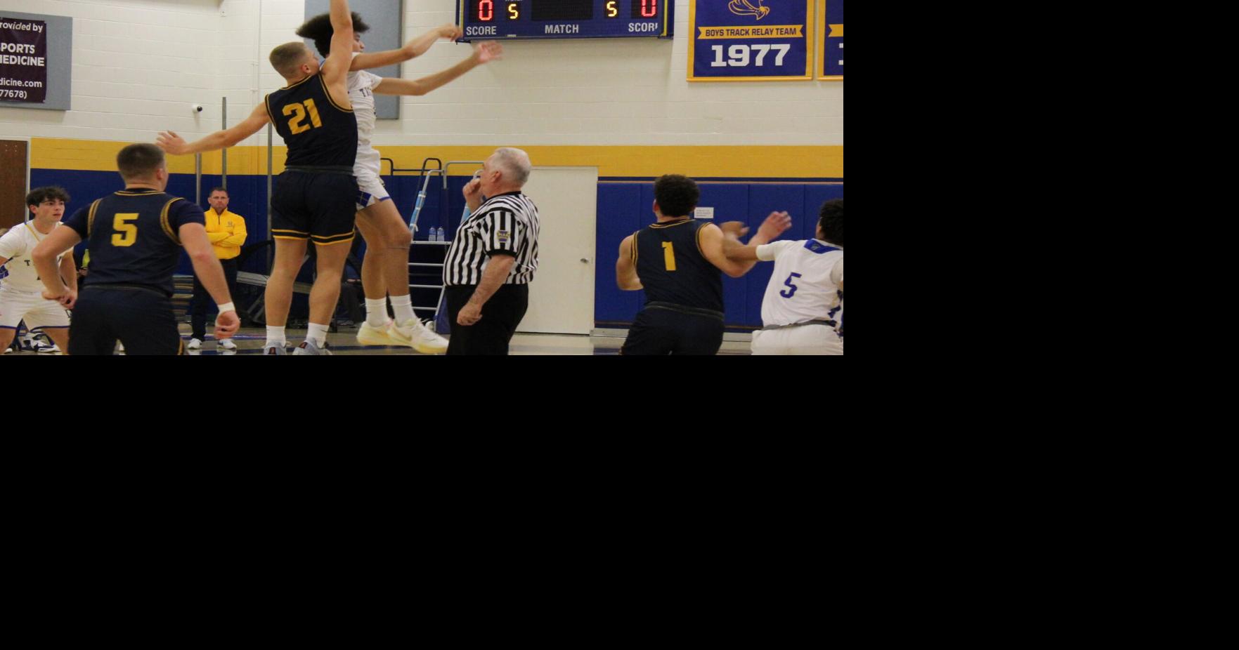 Freeport holds off Derry Area to hand Trojans their first loss | Local ...