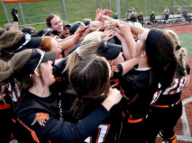 Jordan Tallman's two-run walk-off homer lifts GL softball past TJ ...
