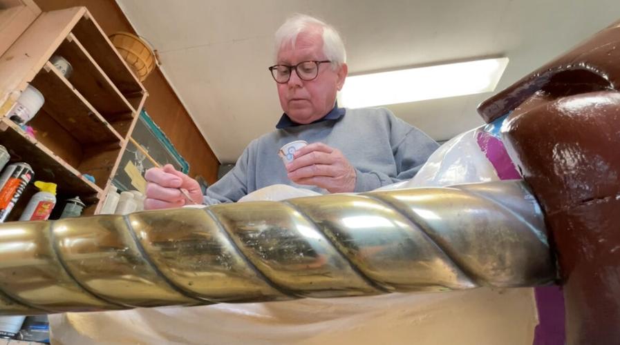 A man and his horses: Ed Ostroski, the carousel painter at Idlewild ...