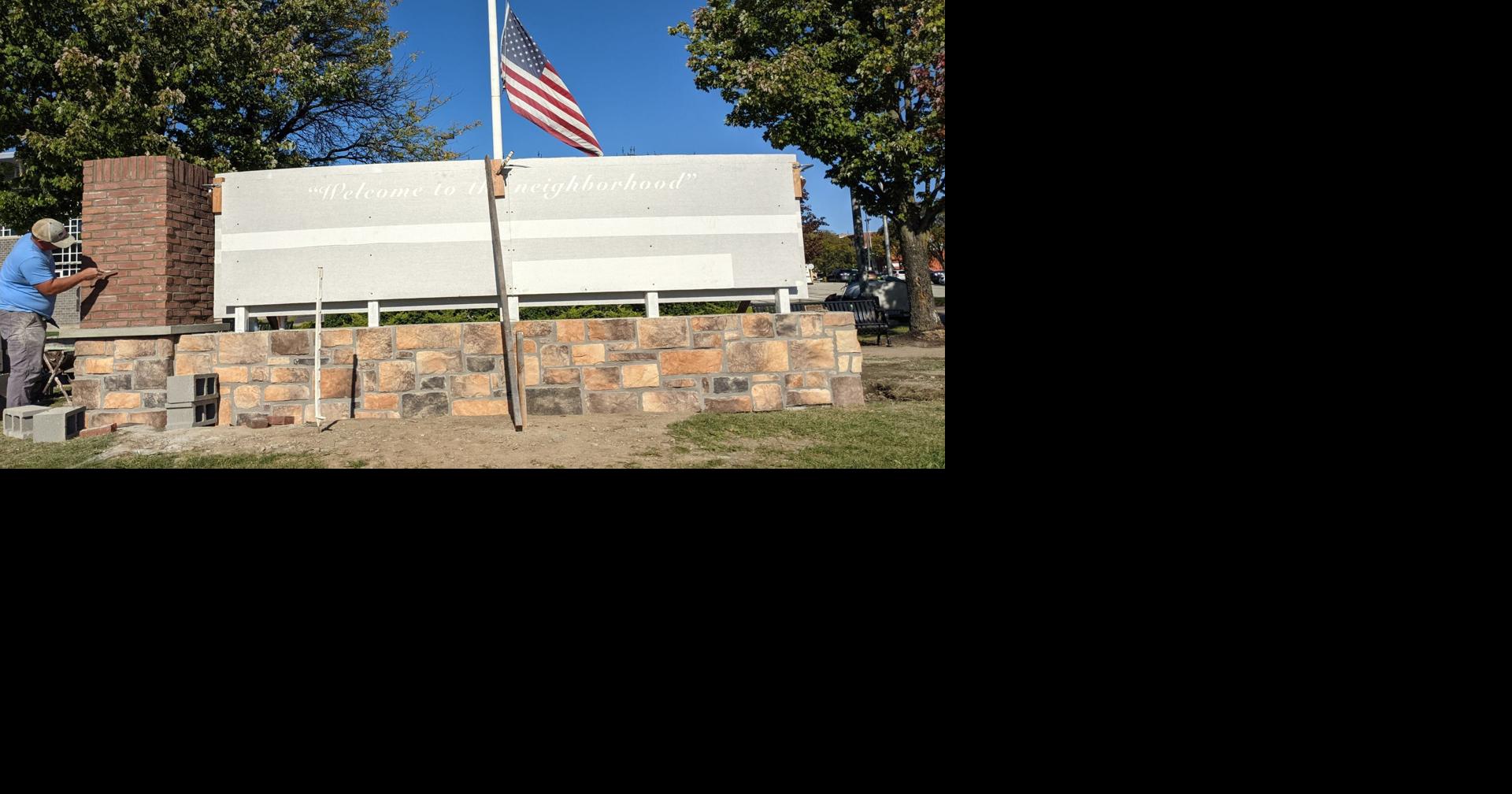 New sign erected at entrance to downtown Latrobe | Local News ...