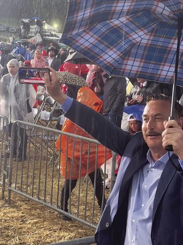 Trump stumps for Oz at Westmoreland Fairgrounds | Local News ...