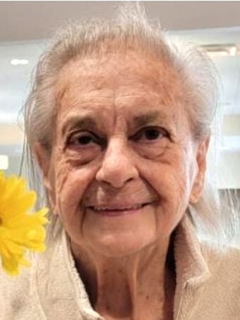 Sarah Louise Moyer | Obituaries | latrobebulletinnews.com