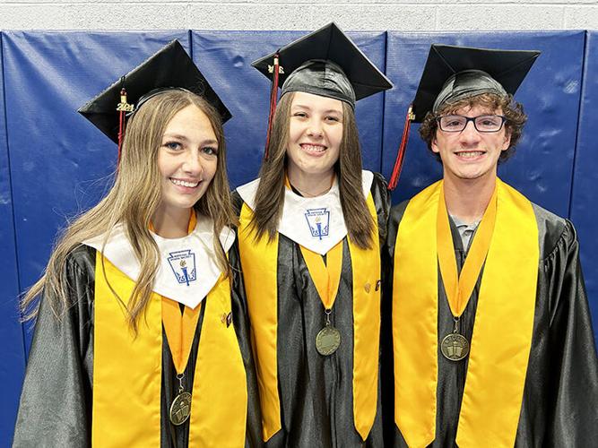 Central Cambria 2024 Graduation | Photo Galleries | latrobebulletinnews.com