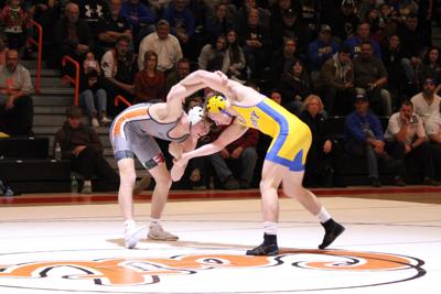 Wrestlers stay busy at holiday tournaments | Local Sports ...