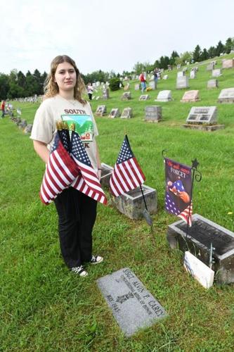 Ligonier Valley students set flags at gravesites | Local News ...