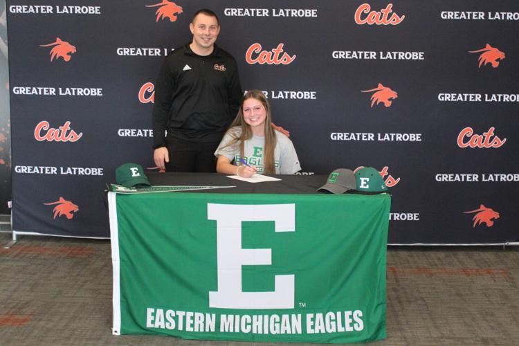 Lady Wildcats' all-time leading scorer Annalyse Bauer signs to Eastern ...