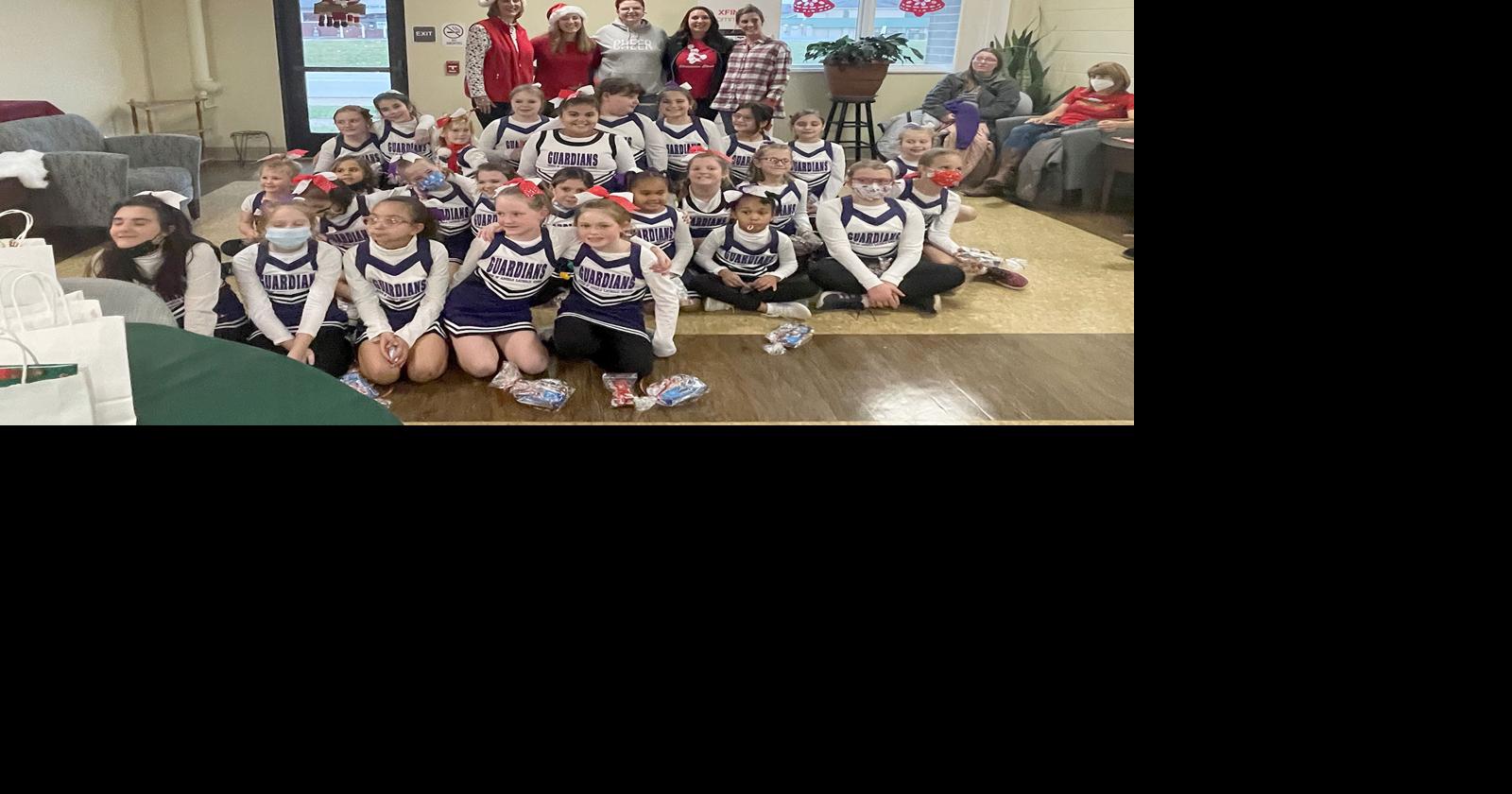 Students spread Christmas 'cheer' at senior apartment community | Local ...