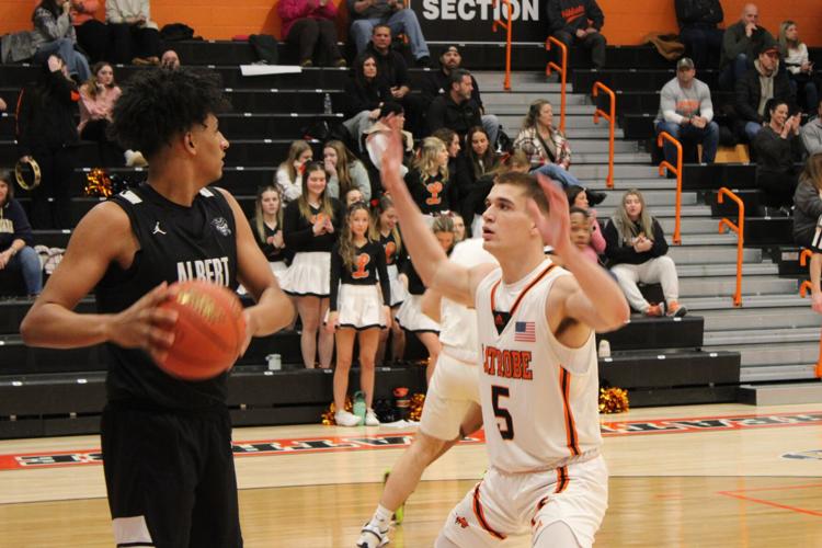 Max Butler hits 1,000 points; Wildcats beat Albert Gallatin | Local ...