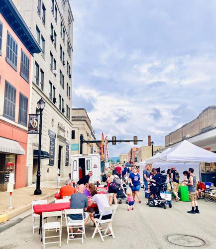 Latrobe Shop Hop & Night Market: Shop Til Ya Drop Egg Hunt | Local News ...