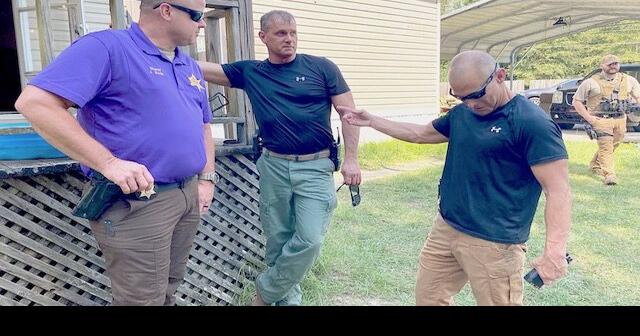 Raid in Calhoun leads to 8 arrests | Free News | leader-call.com