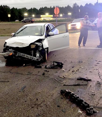 Three hurt in collision at 84-Jeff Byrd Road | News | leader-call.com