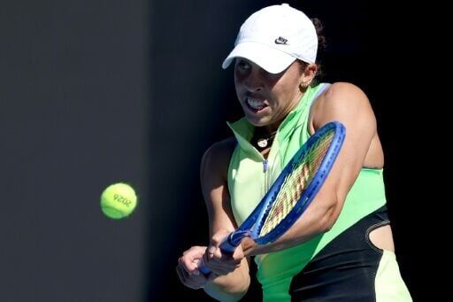 Extreme heat triggers Melbourne suspension rule as Sinner battles on ...