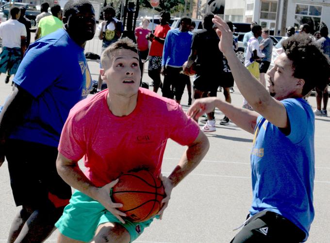 Leap Day basketball bonanza in Laurel | Free News | leader-call.com