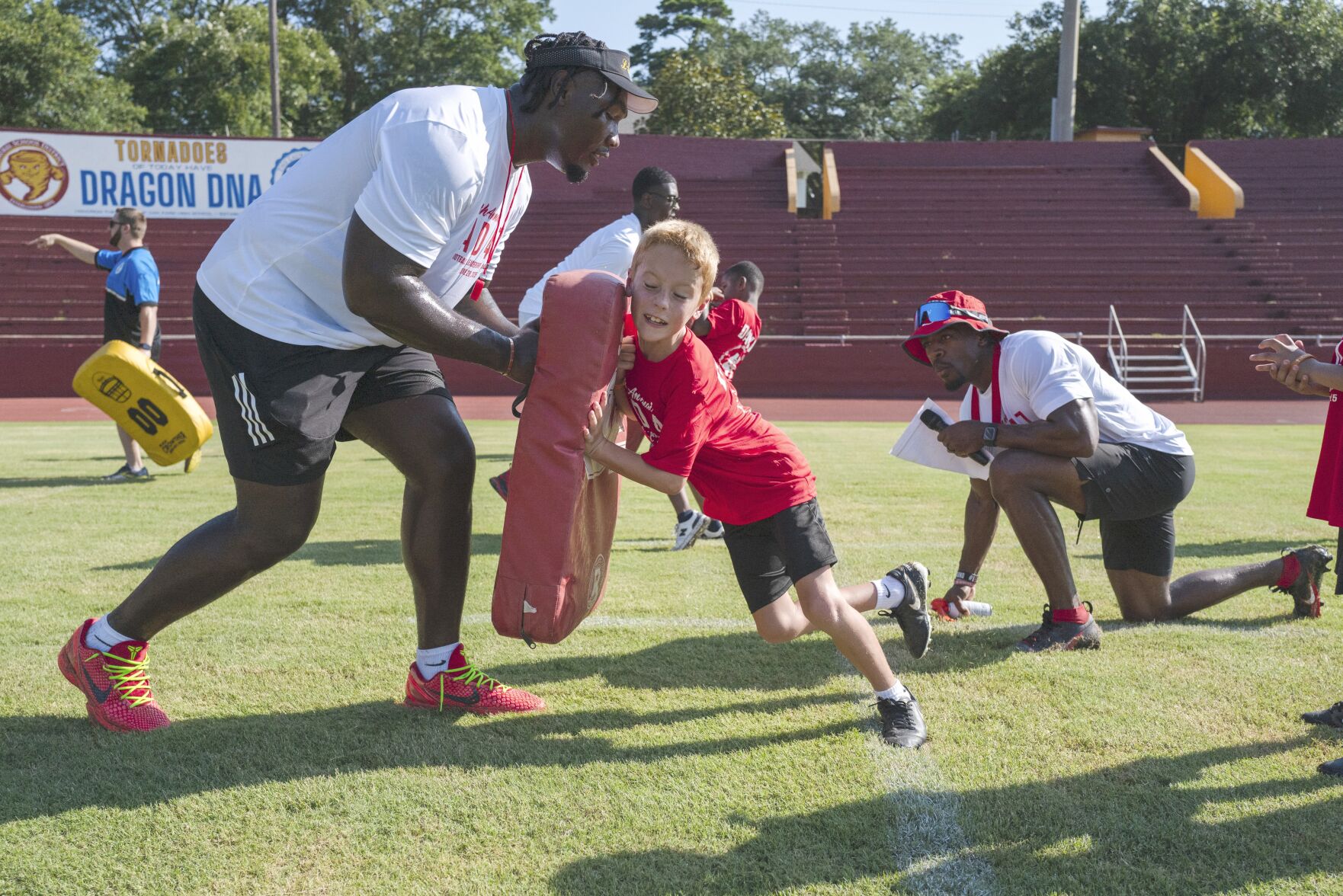 Former Laurel star Cross signs epic contract | News | leader-call.com