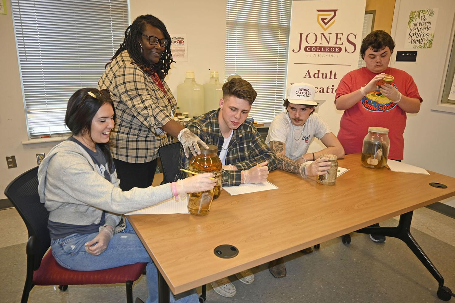 Jones College’s Jasper County HSE instructor’s passion produces pride ...