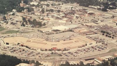 Sawmill Square Mall to celebrate 35th year Saturday with fireworks show ...