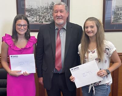 SJ grads get SMPDD scholarships | Education | leader-call.com