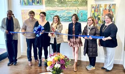 Art gallery opens in Laurel | Free News | leader-call.com