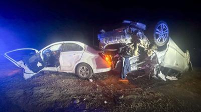 Crash sends two to hospital; one with moderate injuries | News | leader ...