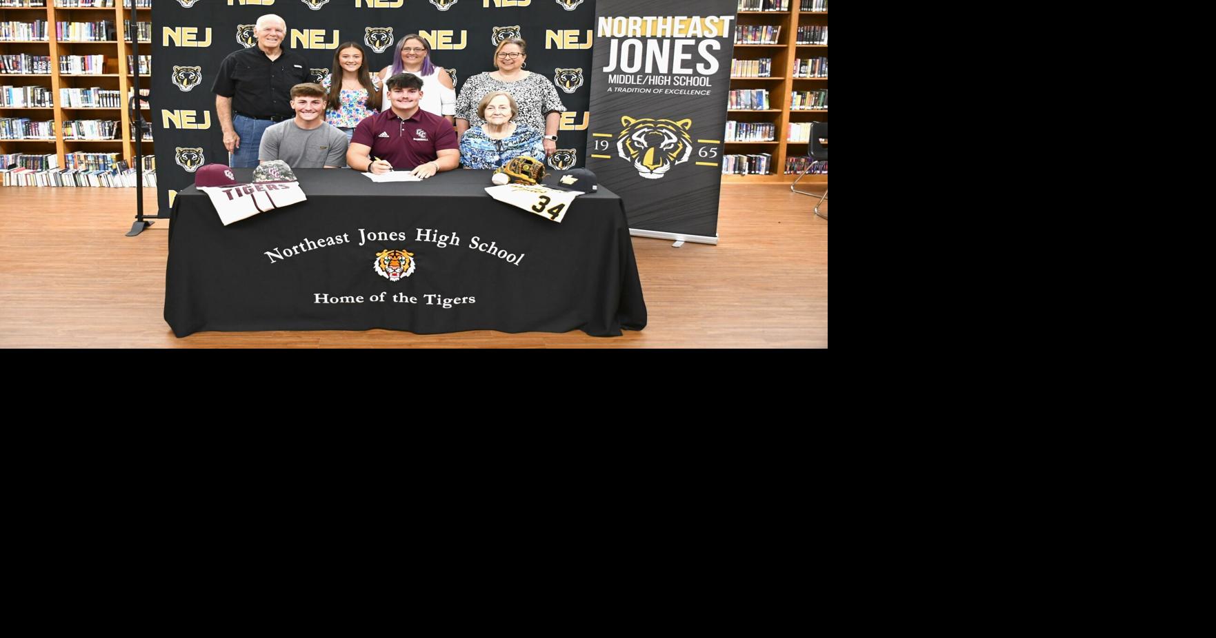 NEJ Tiger signs with CCC | Sports | leader-call.com