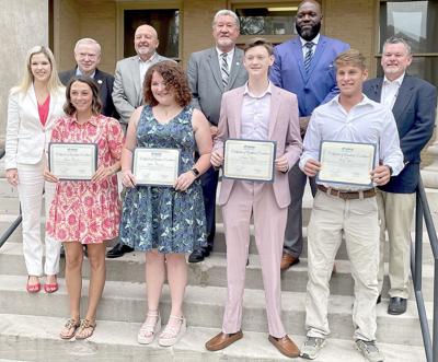 SJ grads get SMPDD scholarships | Education | leader-call.com