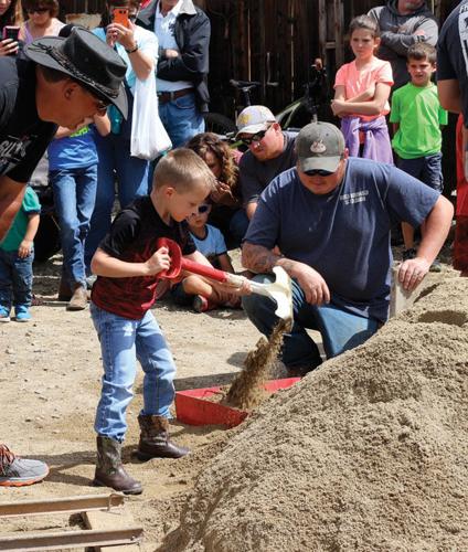 Youngsters pick up shovels and compete in hand mucking | Leadville Life ...