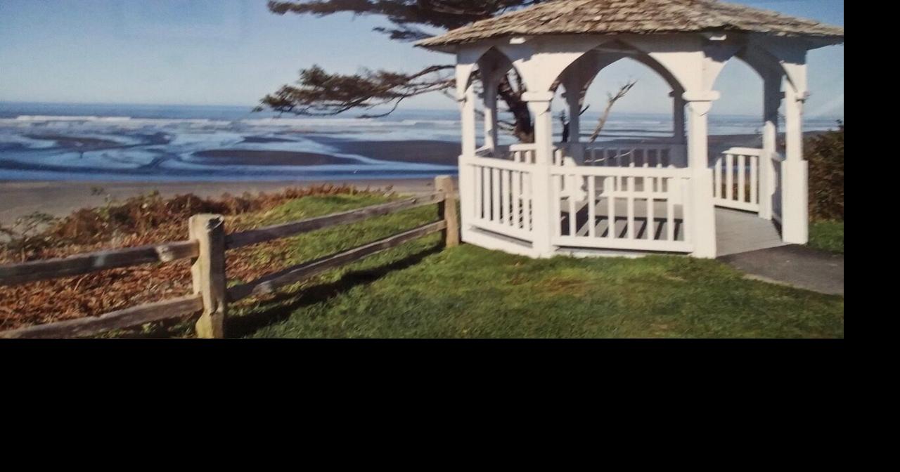 Gallery 10 Features Rob and Jan Ramey | On the Vine | ledger.news