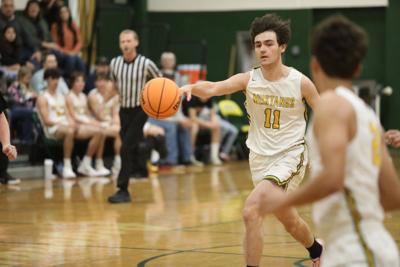 High School Sports Roundup: Argonaut boys basketball team on an early ...