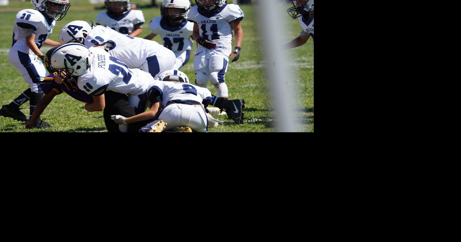 Youth football roundup: Local Novice teams extend perfect starts to ...