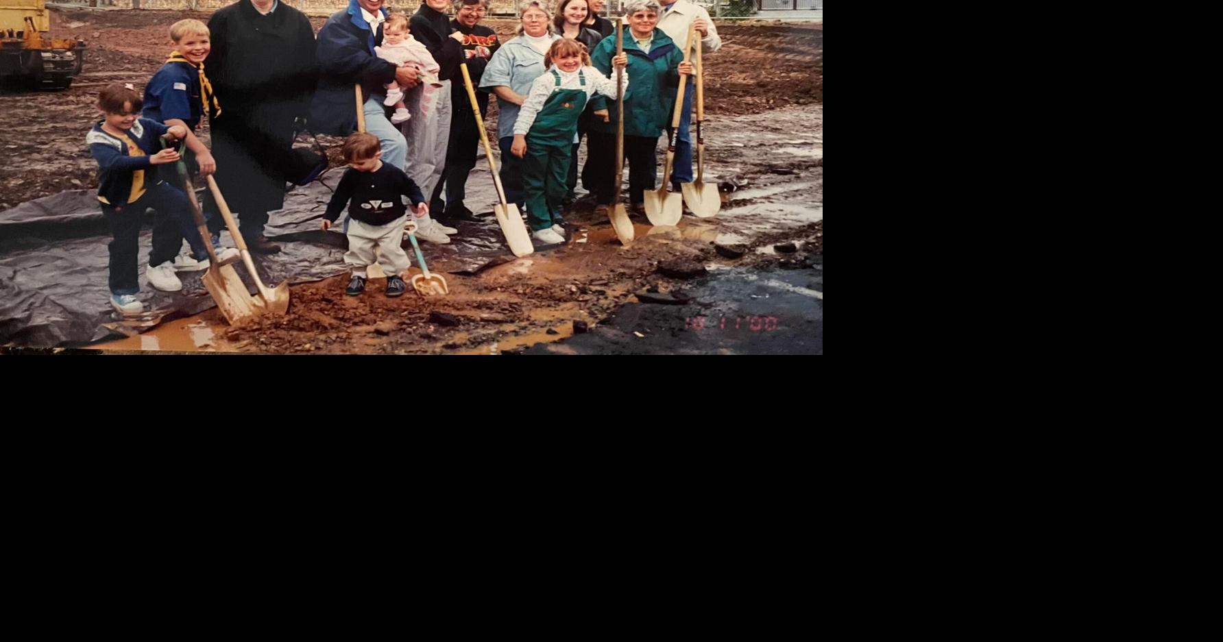 Stremfel family hands over keys to Ione Pharmacy | Roots | ledger.news