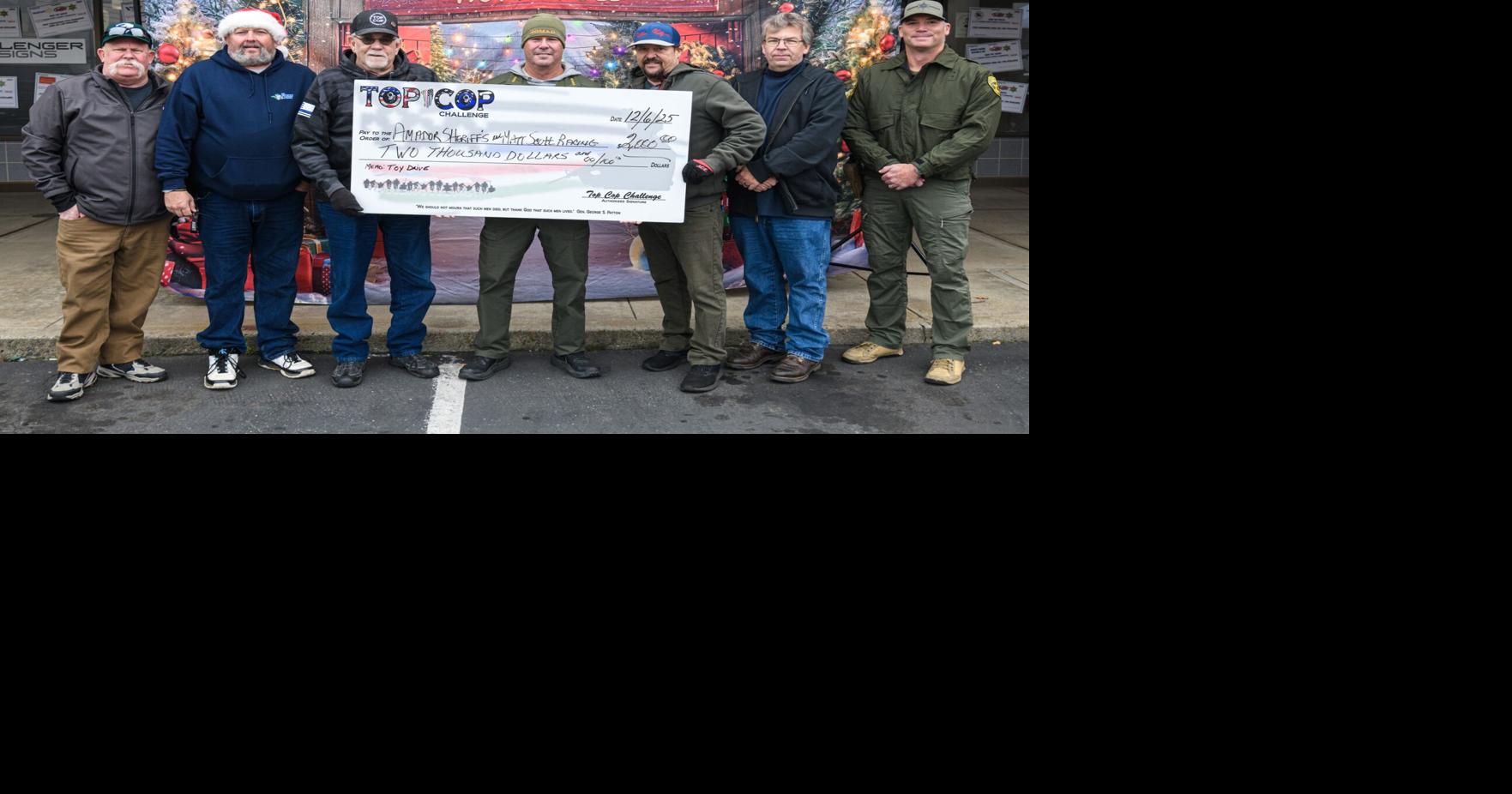 Hometown Heroes: Top Cop Donates to Toy Drive | Roots | ledger.news