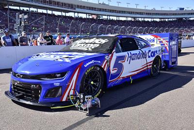 Elk Grove Driver Kyle Larson Competes in NASCAR Championship | Local ...