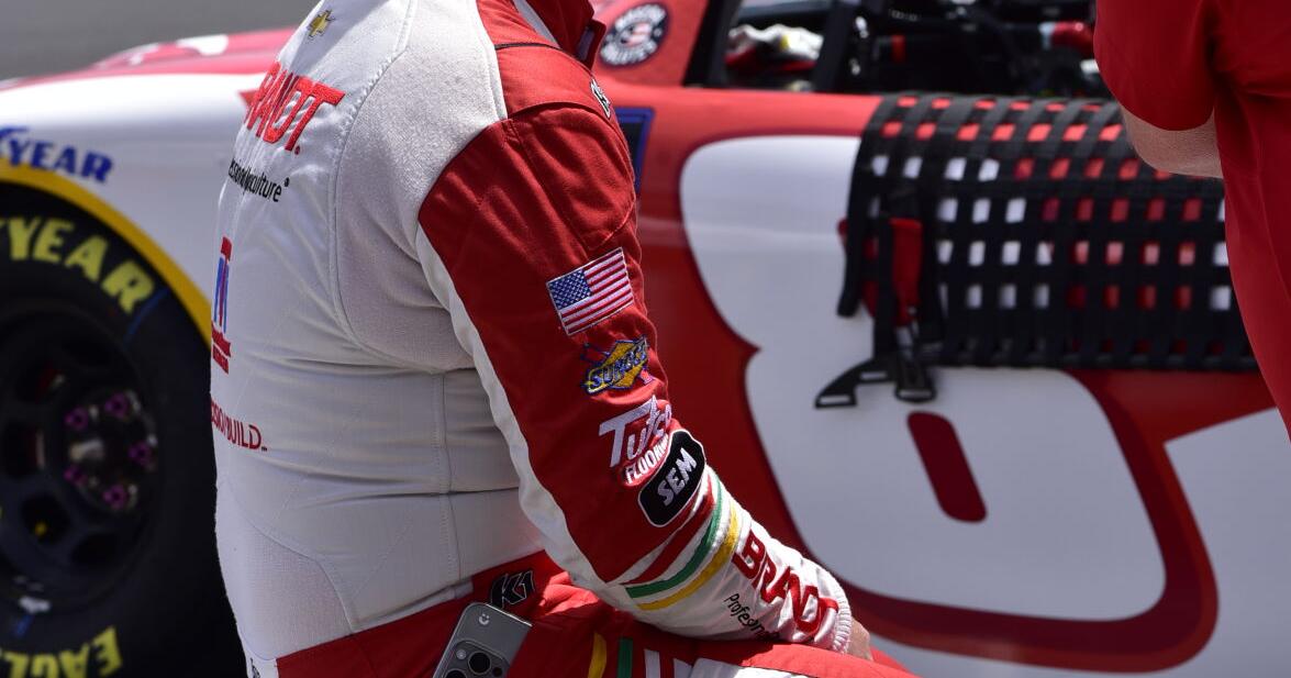 NASCAR Save Mart 350 | Photo Galleries | ledger.news